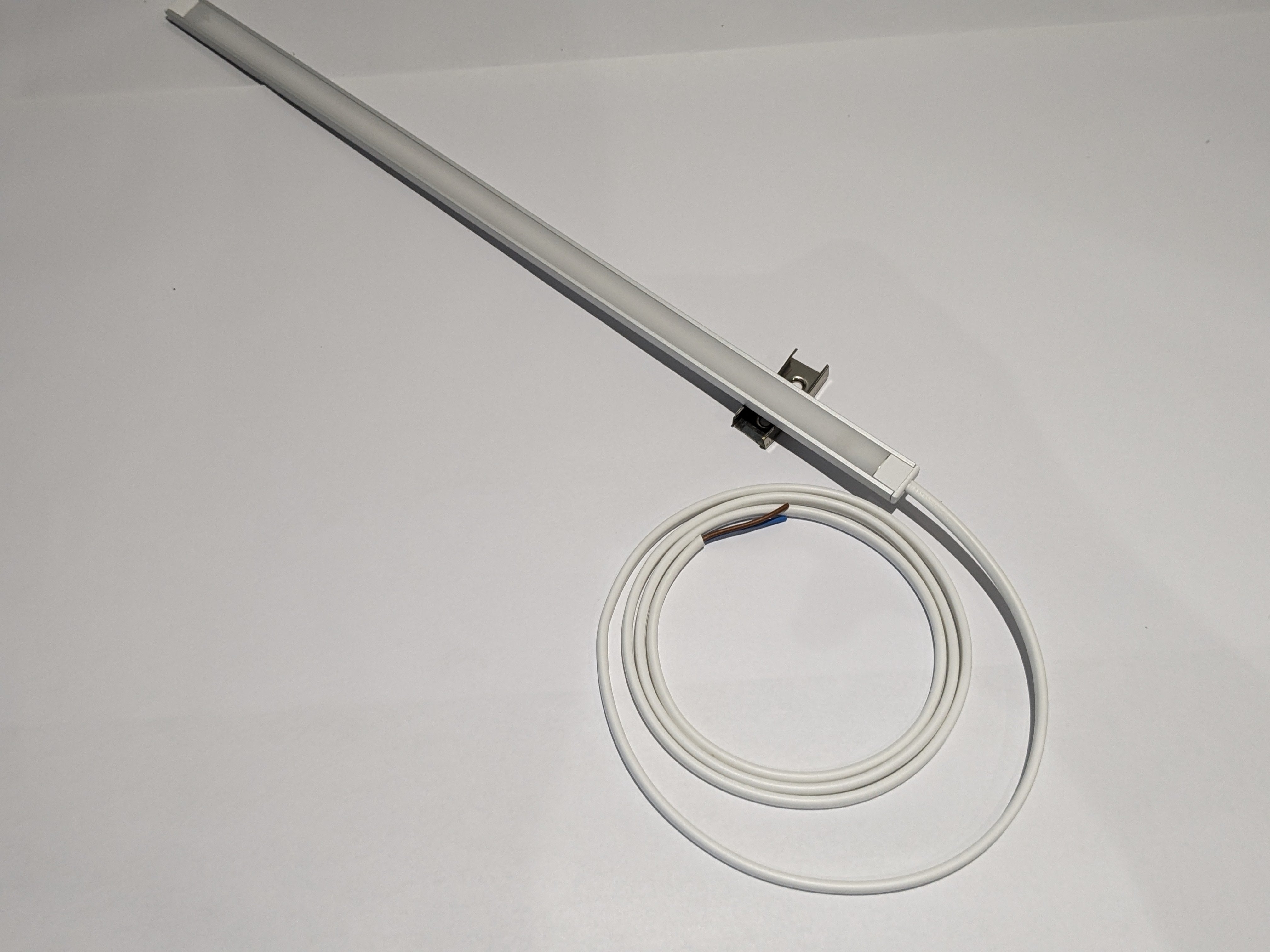 Cabinet Lighting LED Slim and Bright 240V Mains Direct – Illumino Lighting